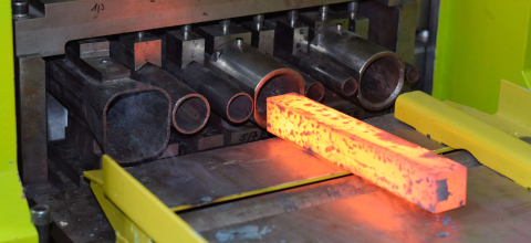 Forging robots: Where and how to automate metal forming operations ...